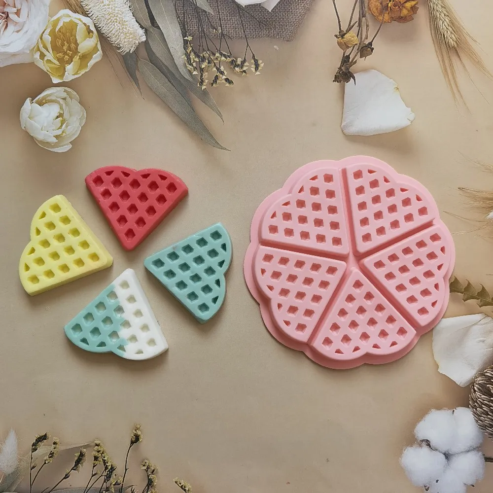 Waffle-Maker-DIY-Waffle-Mold-Reusable-Silicone-Muffin-Cake-Mould-Baking ...