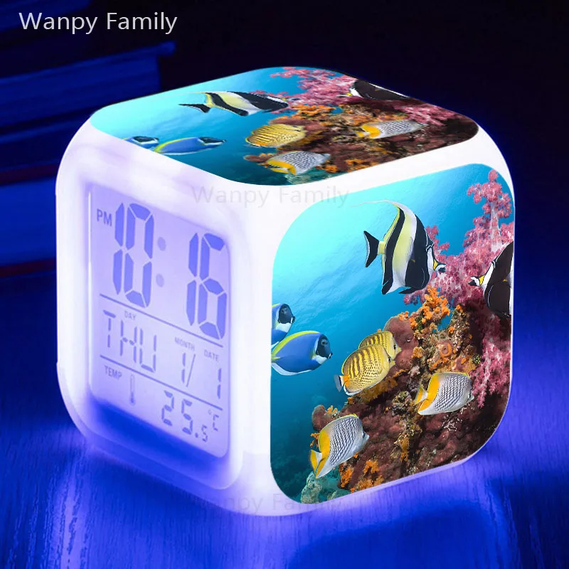 Sea-World-Fish-Alarm-Clock-7-Color-Glowing-LED-Digital-Table-Clock ...