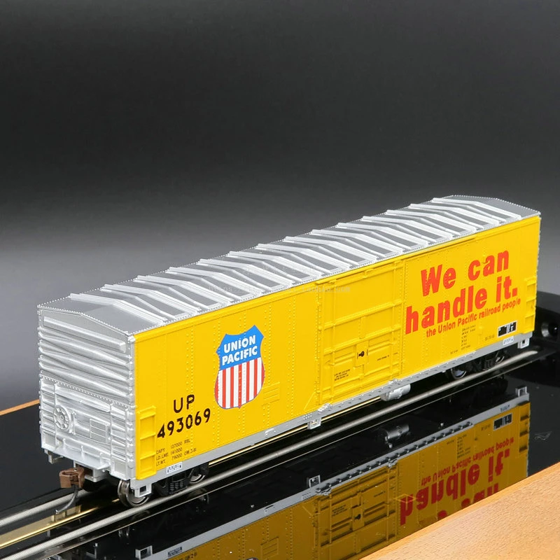 HO-Type-1-87-Train-Model-WALTHERS-931-1805-UP-Lian-Tai-Boxcar-Yellow ...