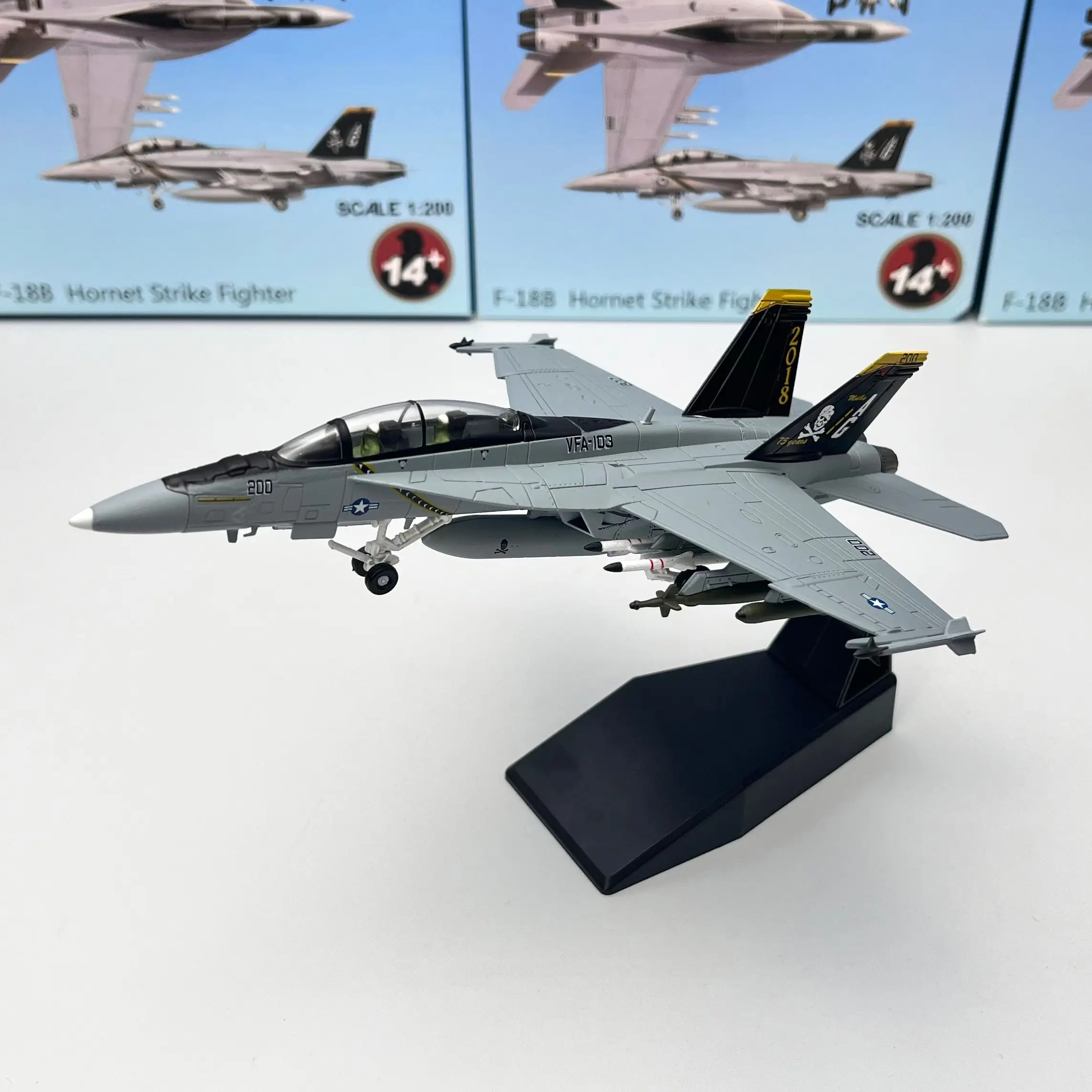 1 18 Scale Aircraft Models | Aviation Aircraft Models | 1 18 Military ...