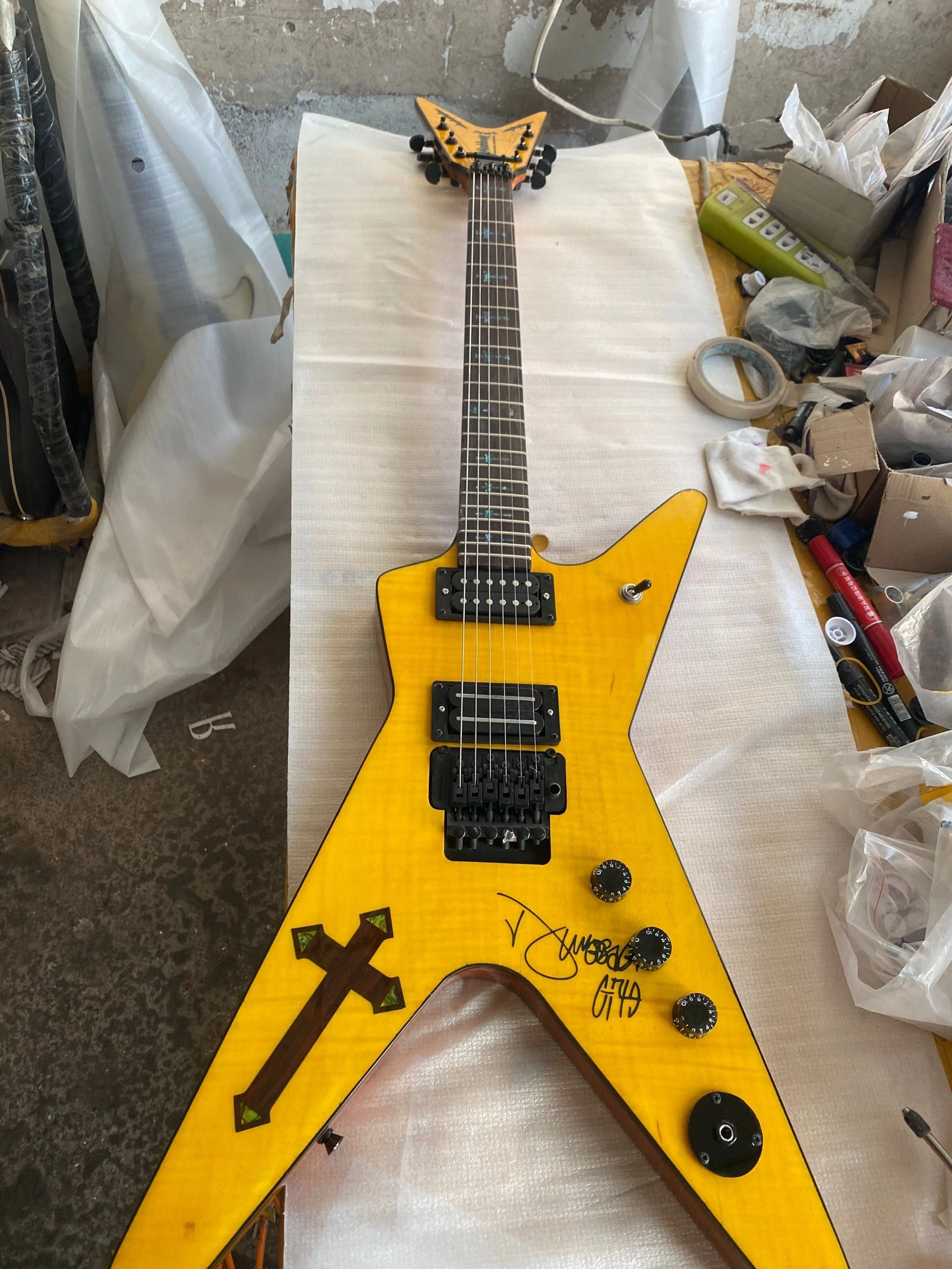 Dimebag Darrell Guitar Washburn