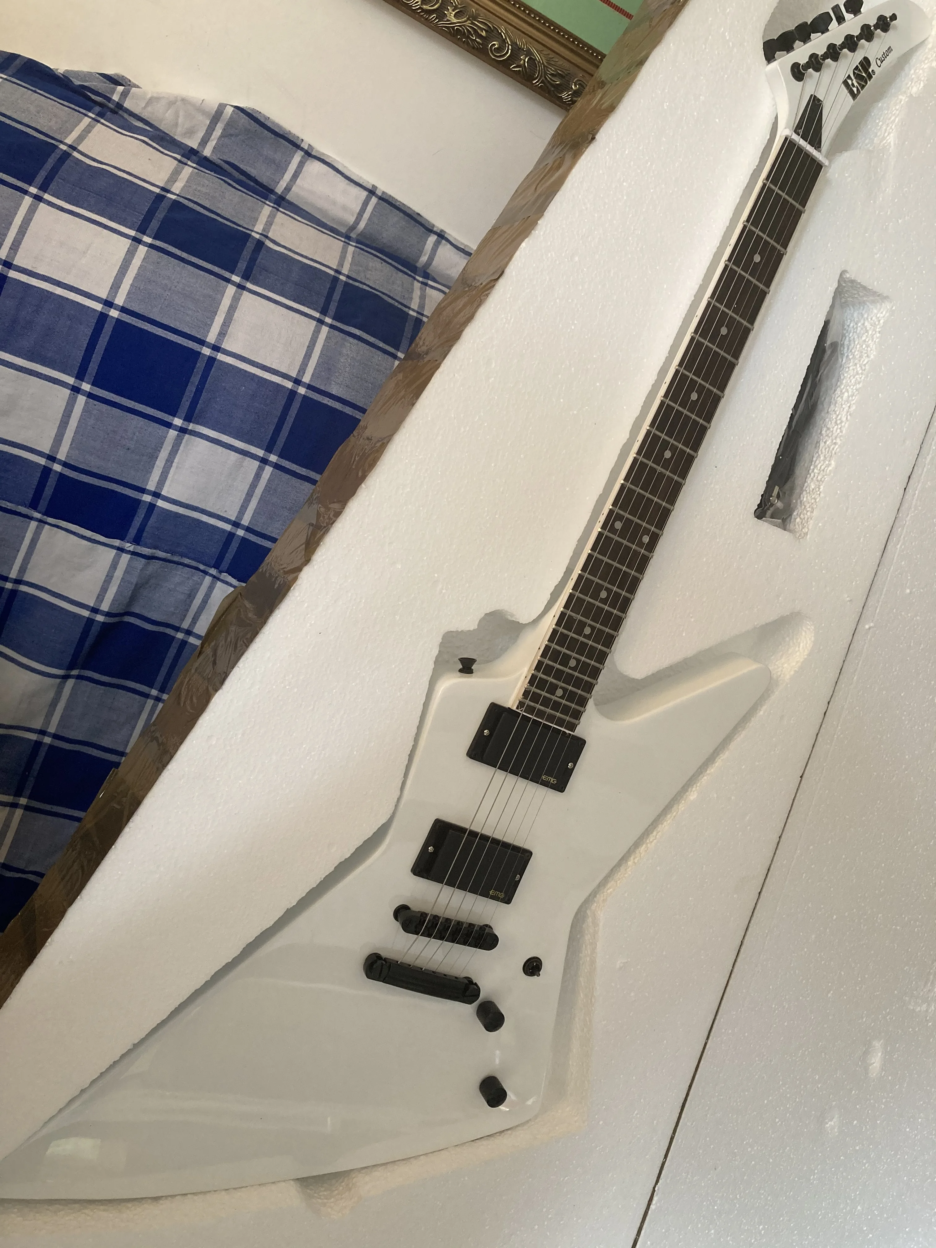 Hot-Selling-6-Strings-Custom-ESP-Explorer-250-II-Electric-Guitar-James ...