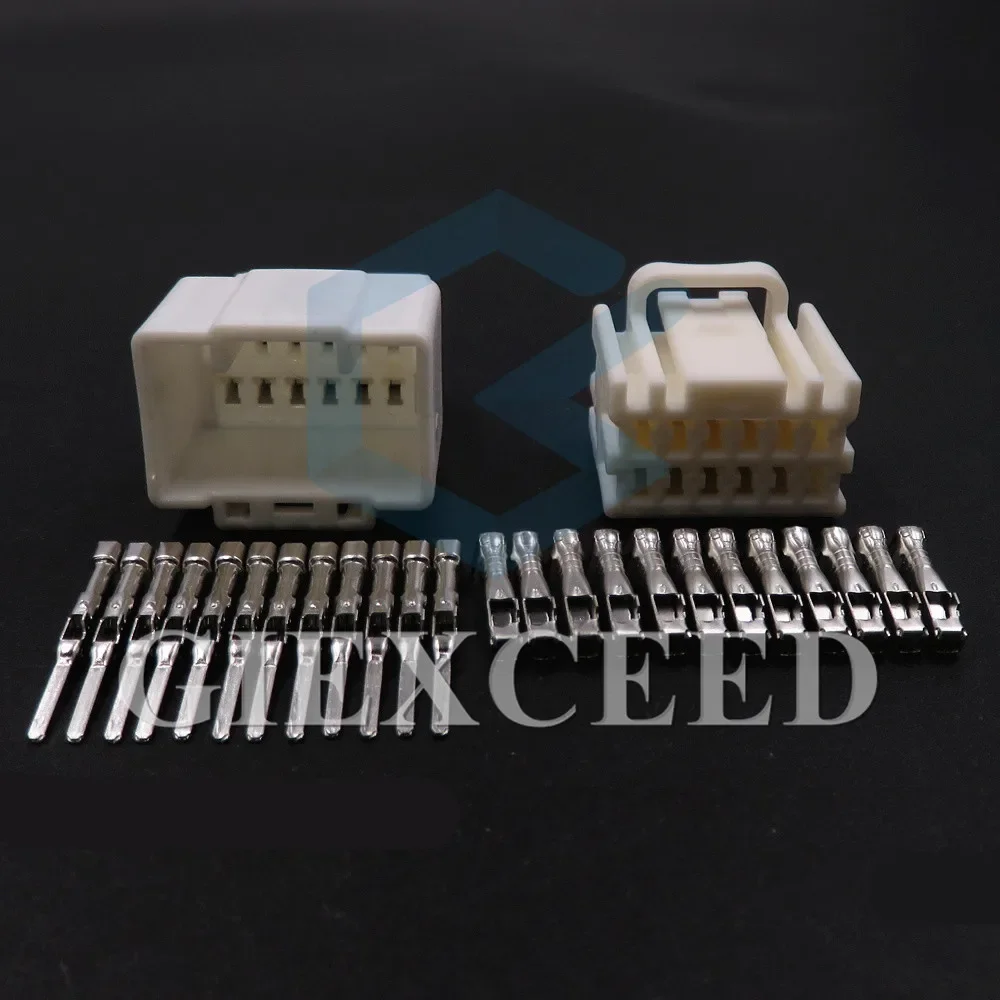 12 Pin MG645610 MG655613 Automotive Cable Socket Auto Plastic Housing ...