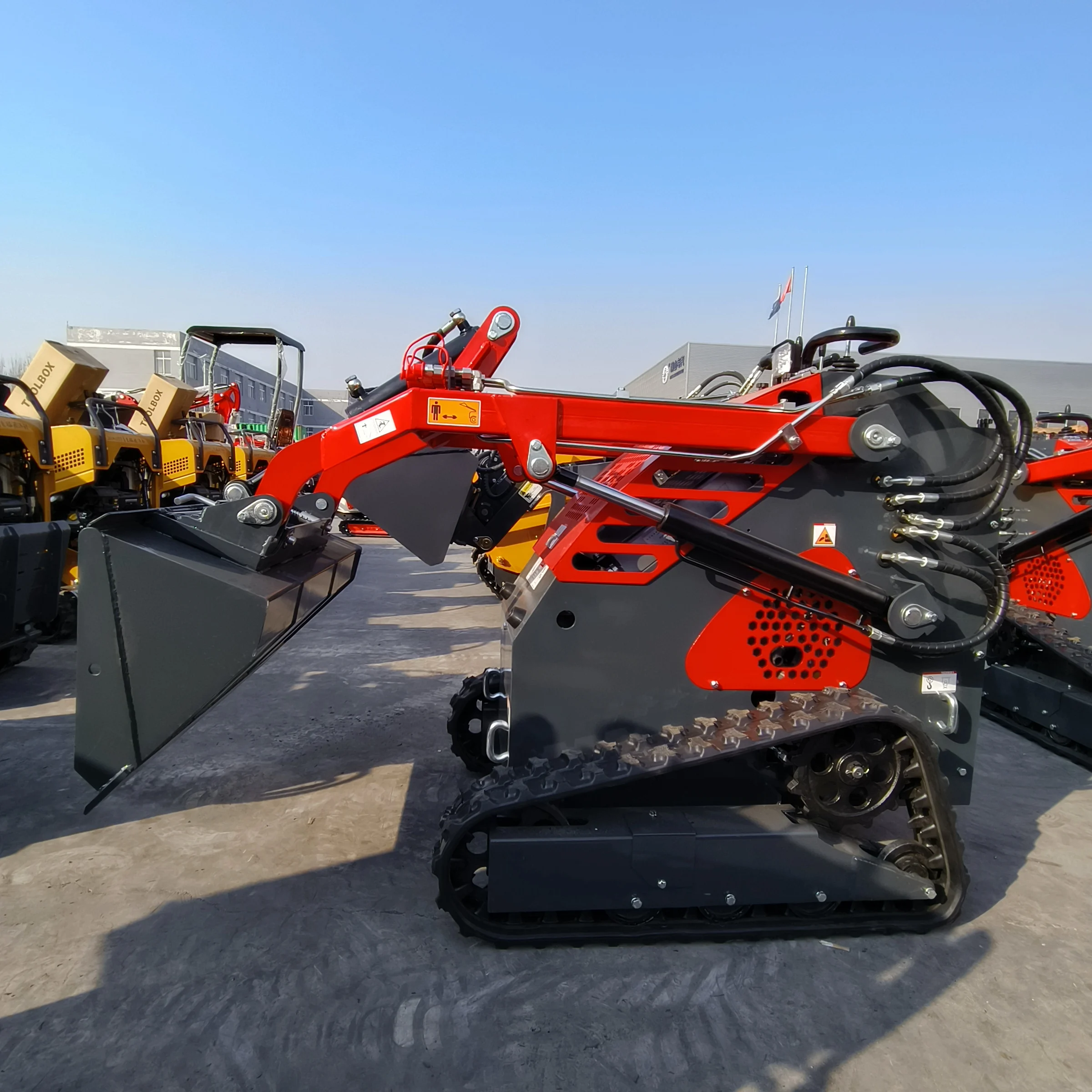 Triangular-track-Skidsteer-loader-HT360-EPA-Euro-V-engine-Mini-Skid ...