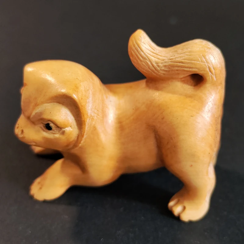 X4558-2-Hand-Carved-Boxwood-Netsuke-Figurine-Cat.jpg