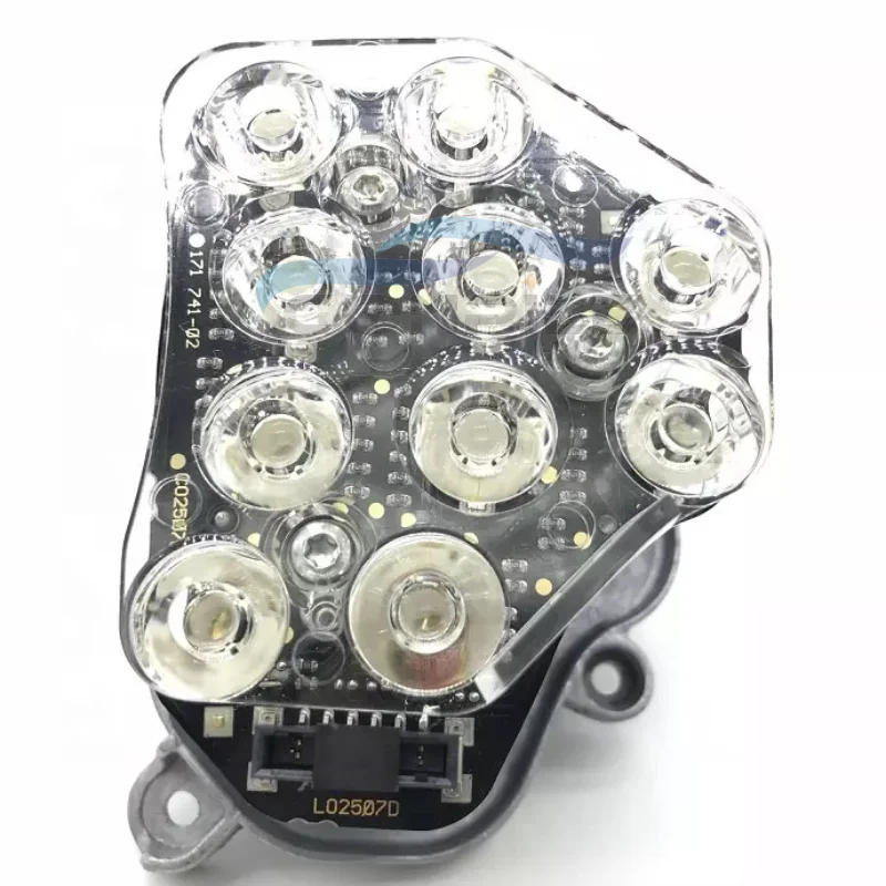 OEM-LED-63117271901-63117271902-BMW-5-F10-F11.jpg