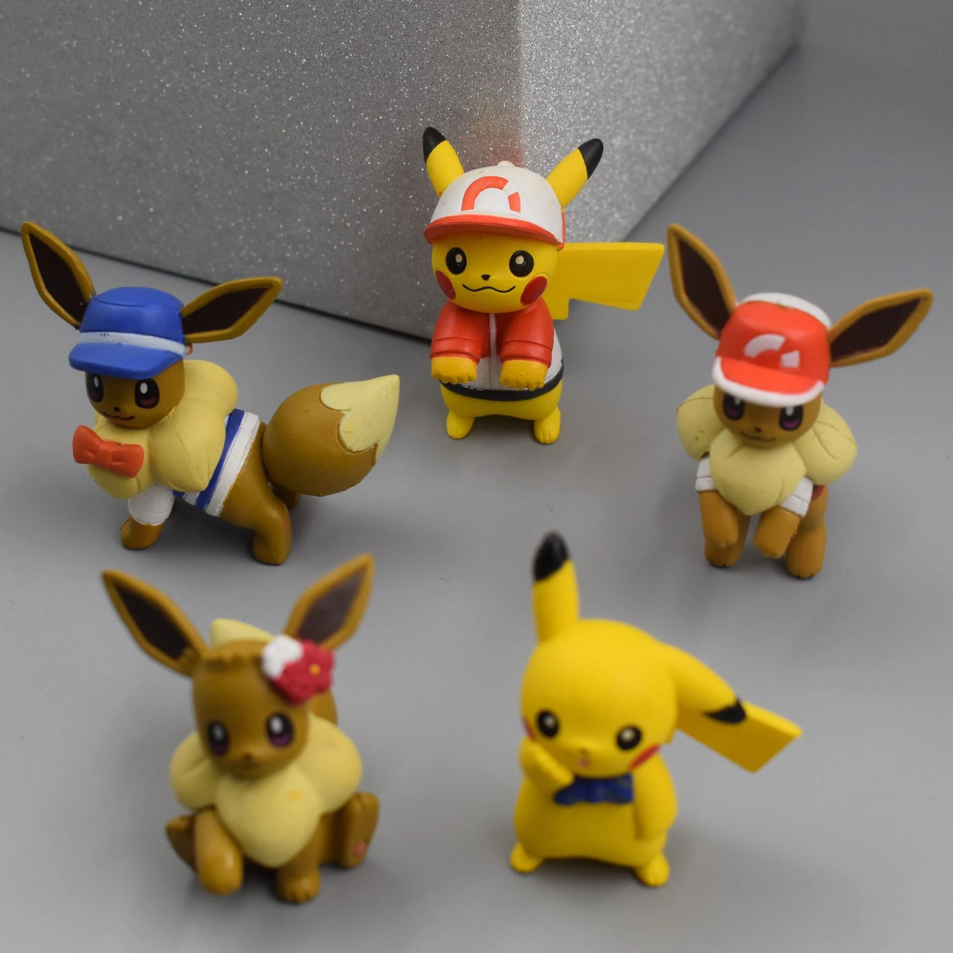 Pokemon Pocket Monster Pikachu Eevee Kawaii muñeca Linda regalos modelo ...