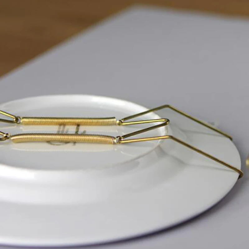 Wall Mounted Plate Hangers