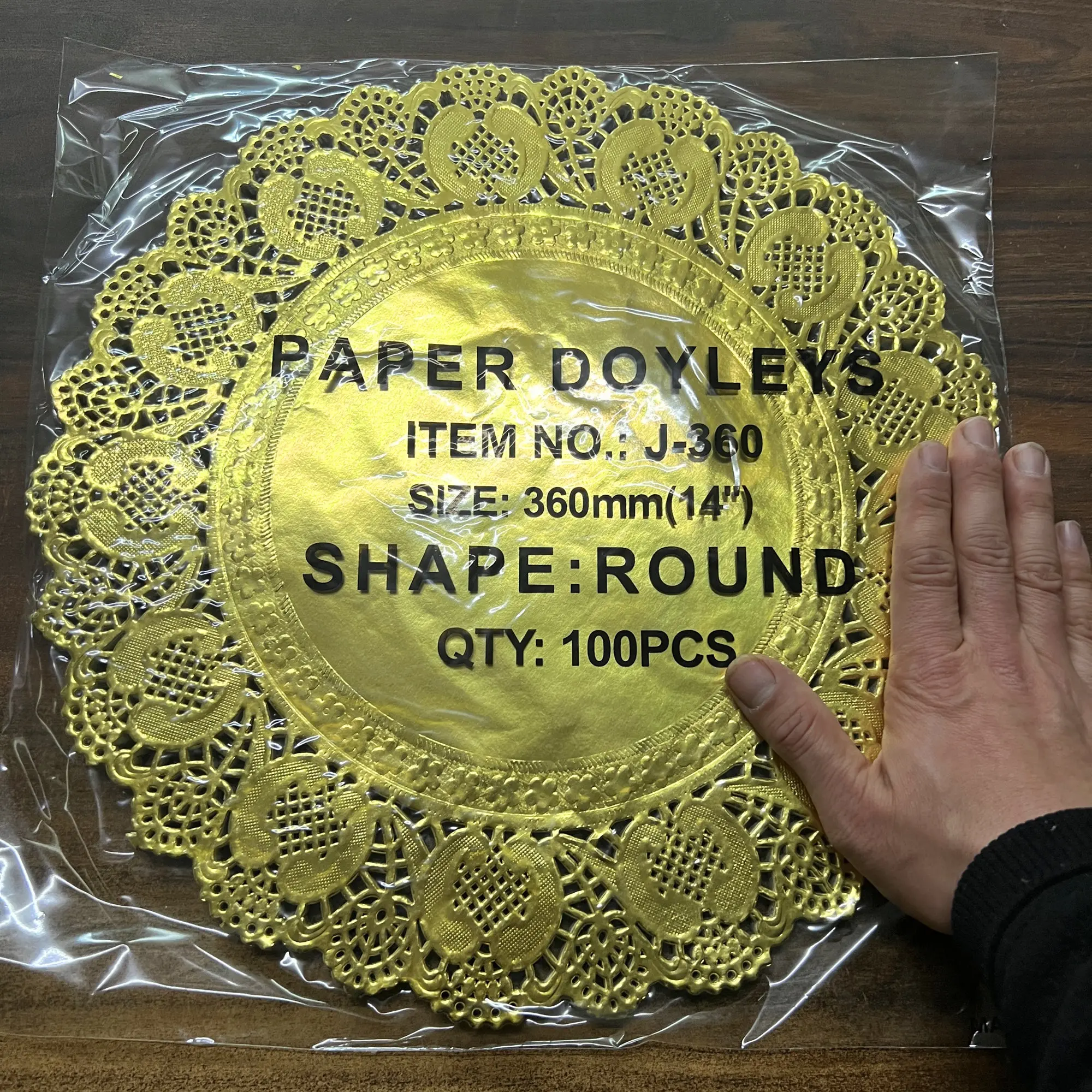 Cake Doilies Decoration