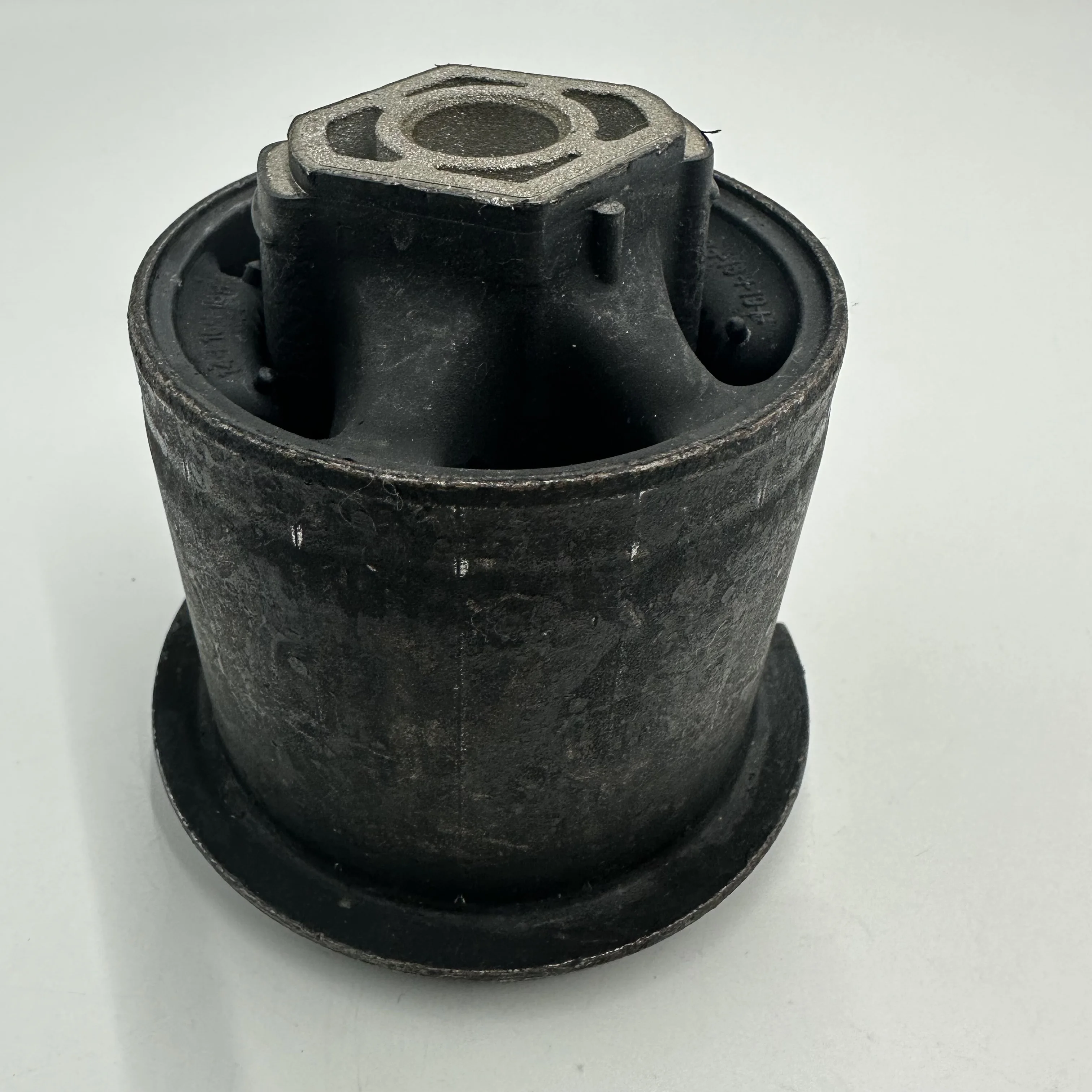 REAR-SUSPENSION-BUSHING-For-Hyundai-2011-2017-ELANTRA-VELOSTER-FORTE5 ...