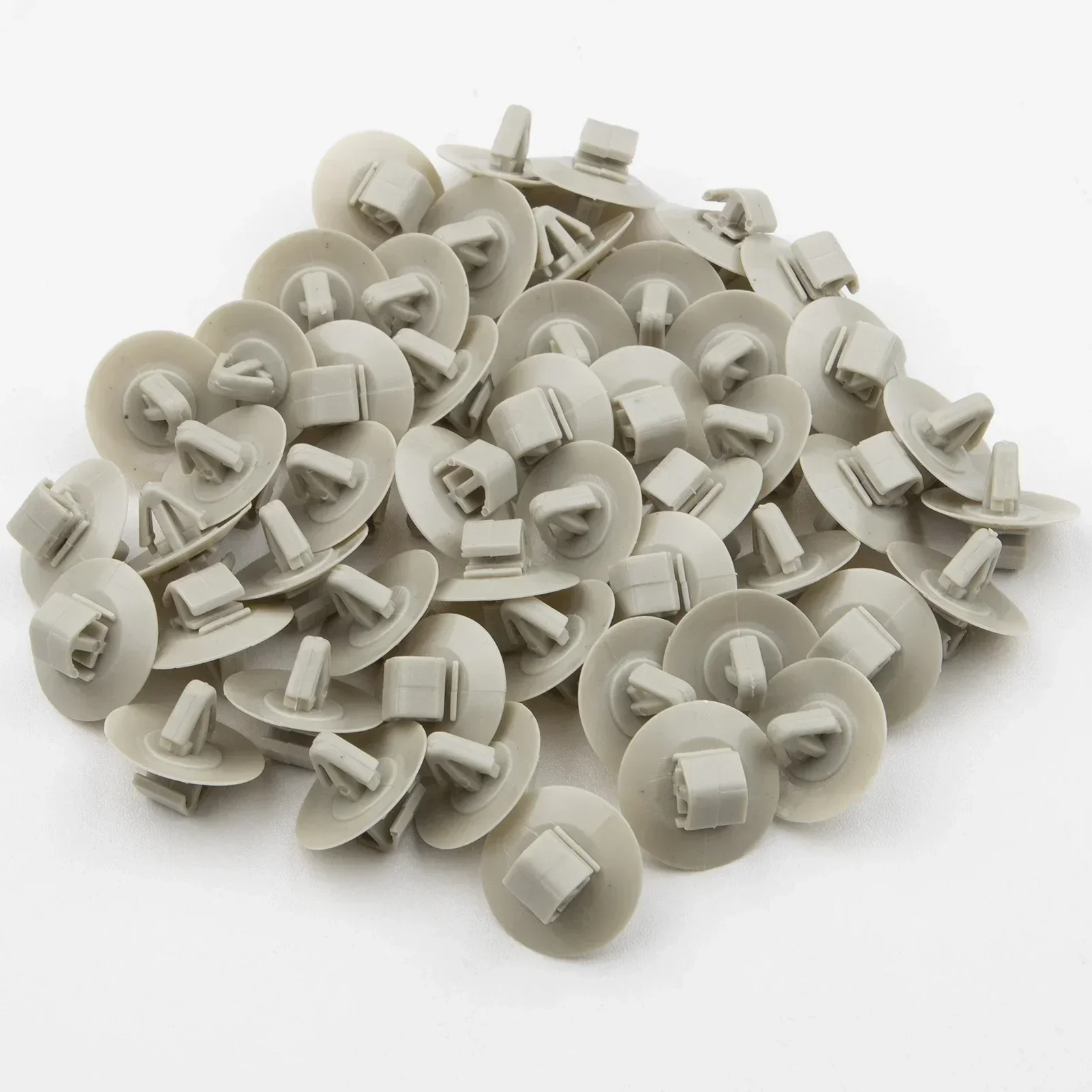 10-100 Uds para Renault Trafic GM Volvo Iveco 7703077421 Clips ...