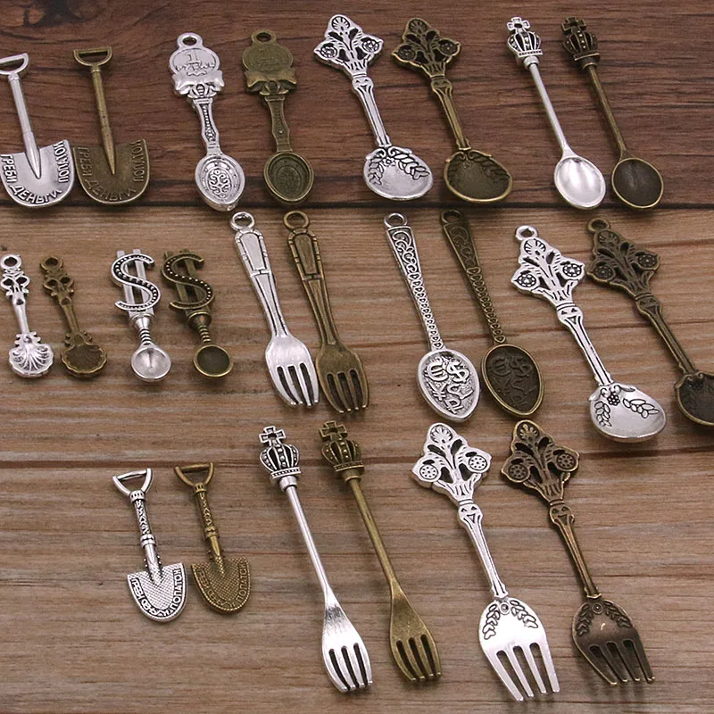 20pcs-Vintage-Metal-2-Color-Mixed-Size-Spoon-Fork-Charms-Retro-Kitchen ...