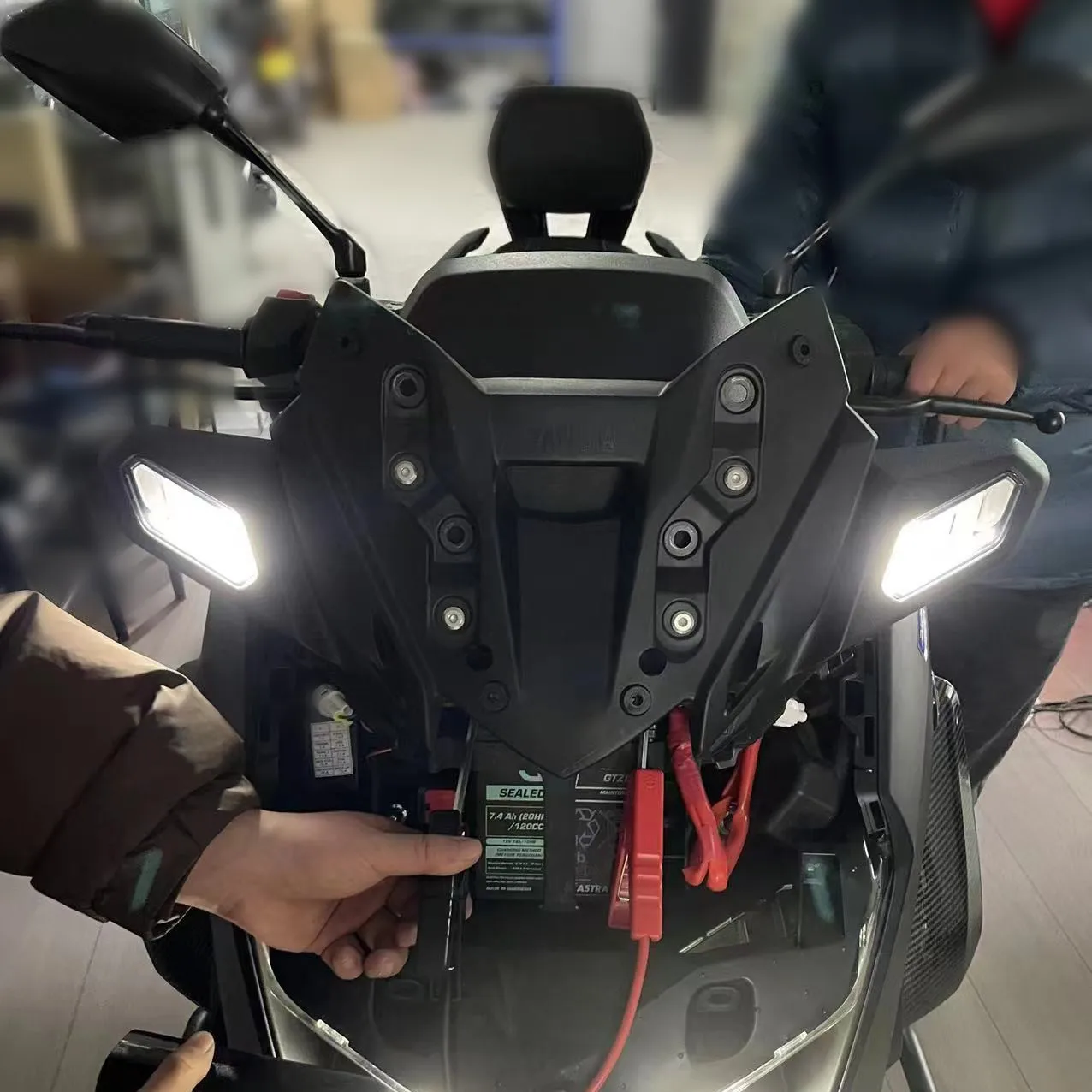 Modified-motorcycle-2023year-2024year-xmax300-turn-signal-lamp-running ...
