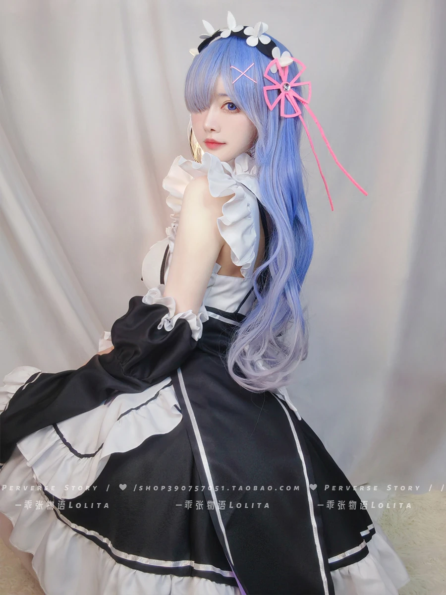 Rem Cosplay