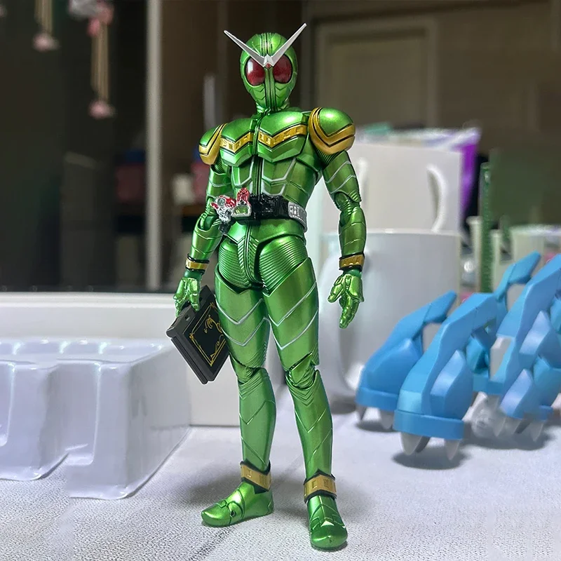 Bandai-Kamen-Rider-Chase-Single-C-Real-Bone-Carving-Cyclone-3z-03e ...