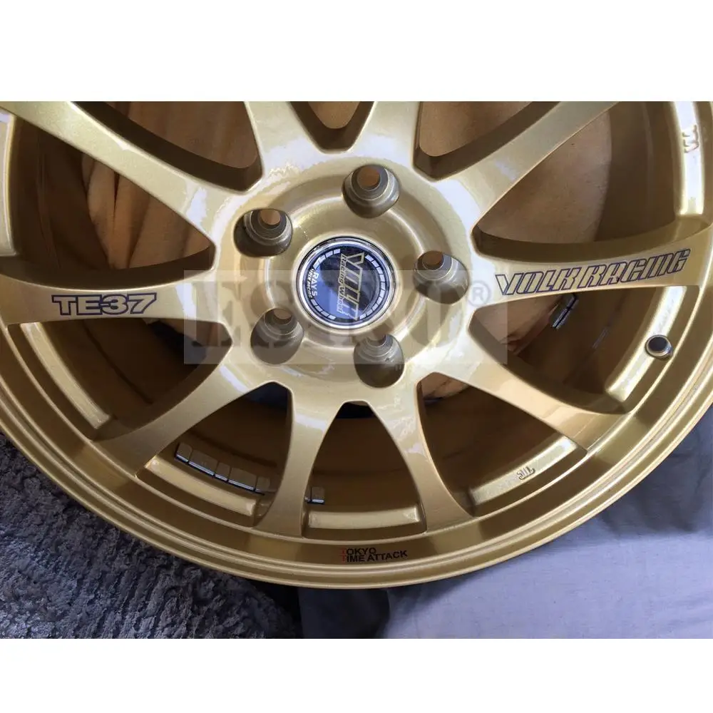 Volk Racing Te37 Gold