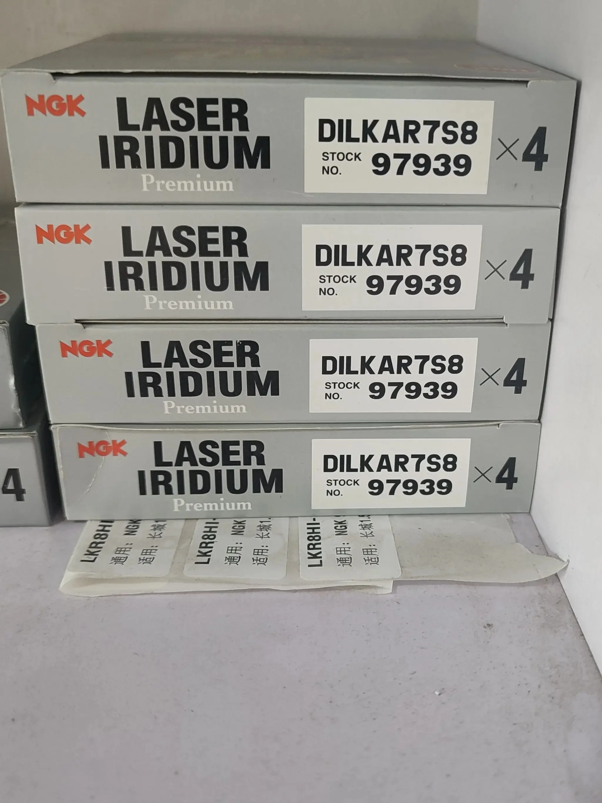 Original NGK DILKAR7S8 97939 Spark Plug For Toyota C-HR RAV4 Camry ...