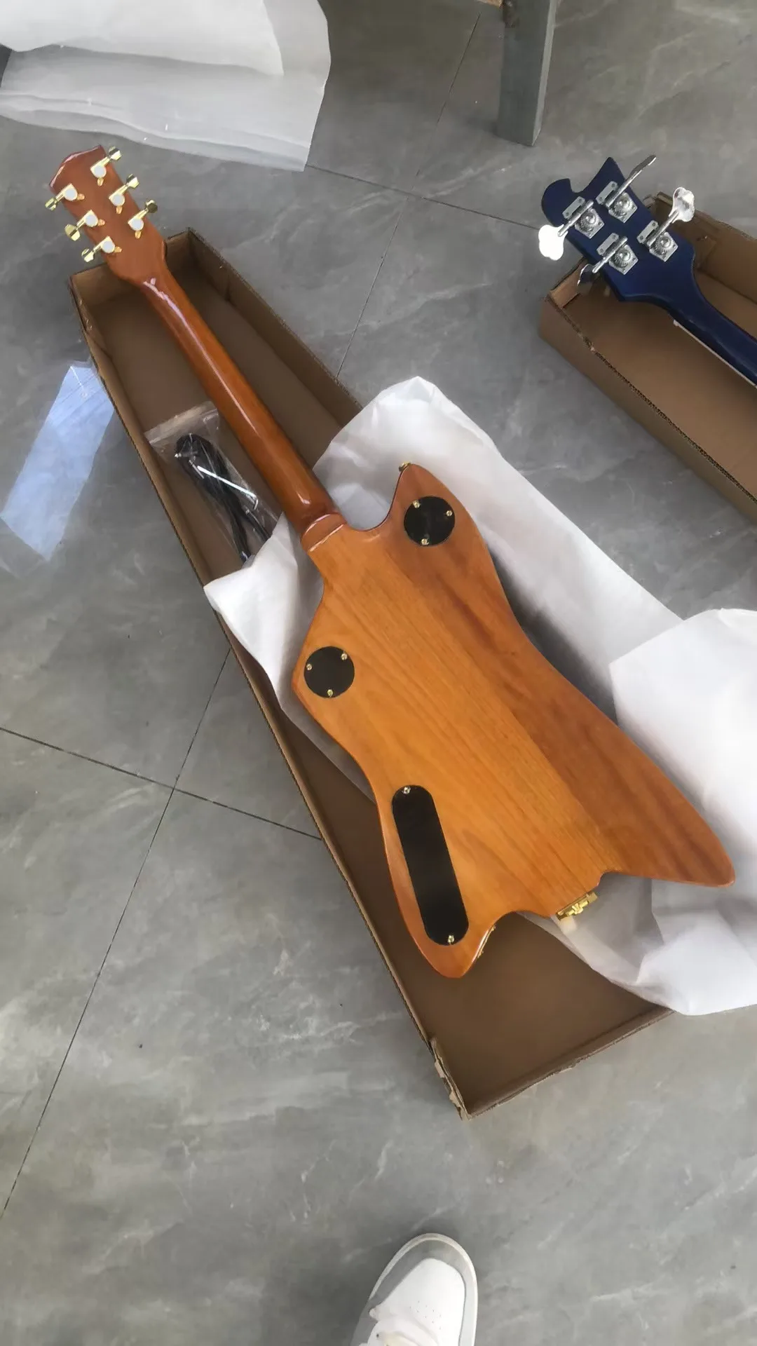 6199TW Billy Bo Jupiter Fire Thunderbird Western Orange Электрогитара с ...