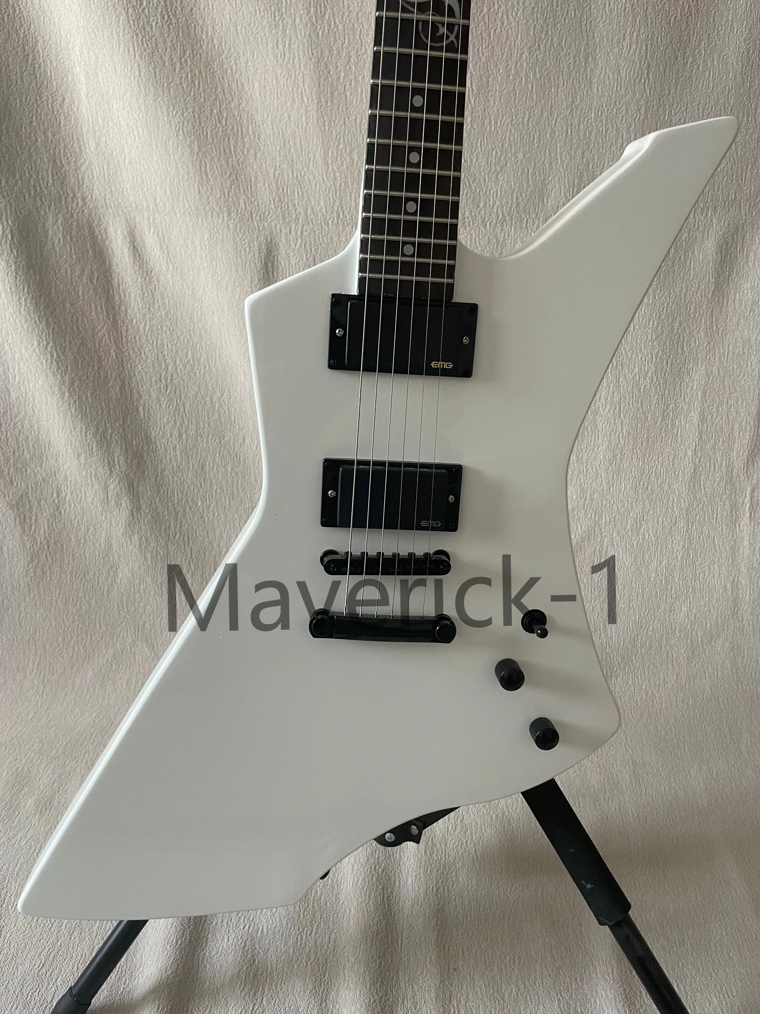 Snakebyte Electric Guitar Active Pickups White Mahogany Body ...