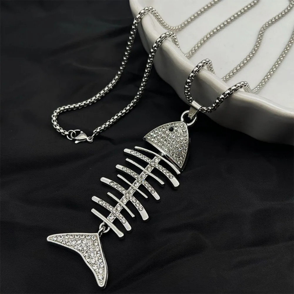 Simple-Trend-Niche-Movable-Fish-Bone-Necklace-Rhinestone-Fish-Tail ...
