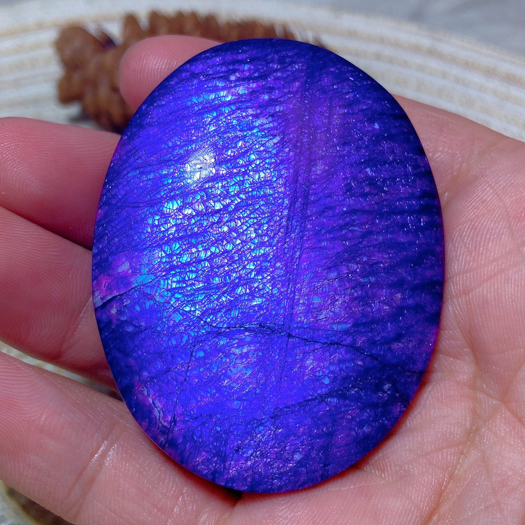 High-Quality-Natural-Crystal-Purple-Violet-Rainbow-Moonstone-Plams ...