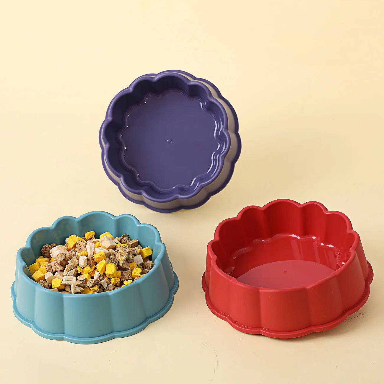Pet-Supplies-Three-Sizes-Frosted-Lace-Single-Bowl-Petal-Shape-Pet-Bowl ...