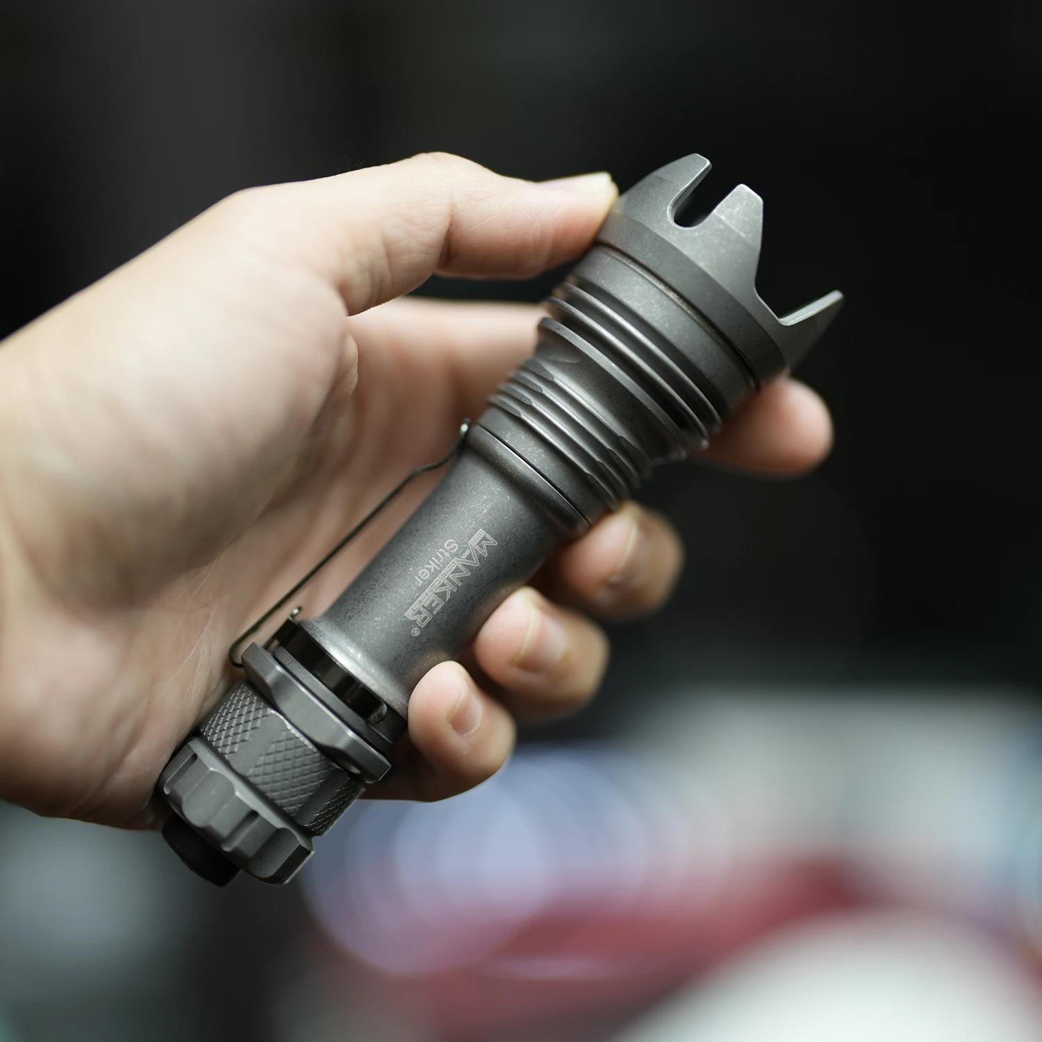 Mankerlight-Titanium-Flashlight-Limited-Edition-2300-Lumens-500-Meters ...