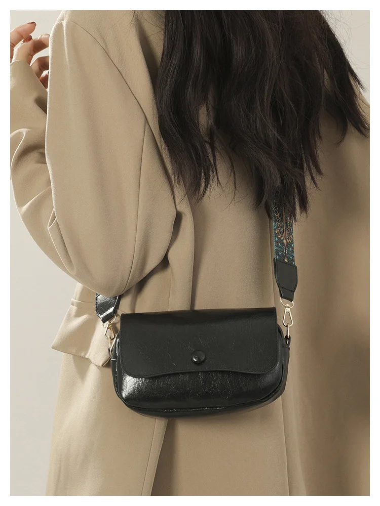 Simple-Style-Small-Shoulder-Bags-For-Women-Solid-Color-Pu-Leather-Wide ...