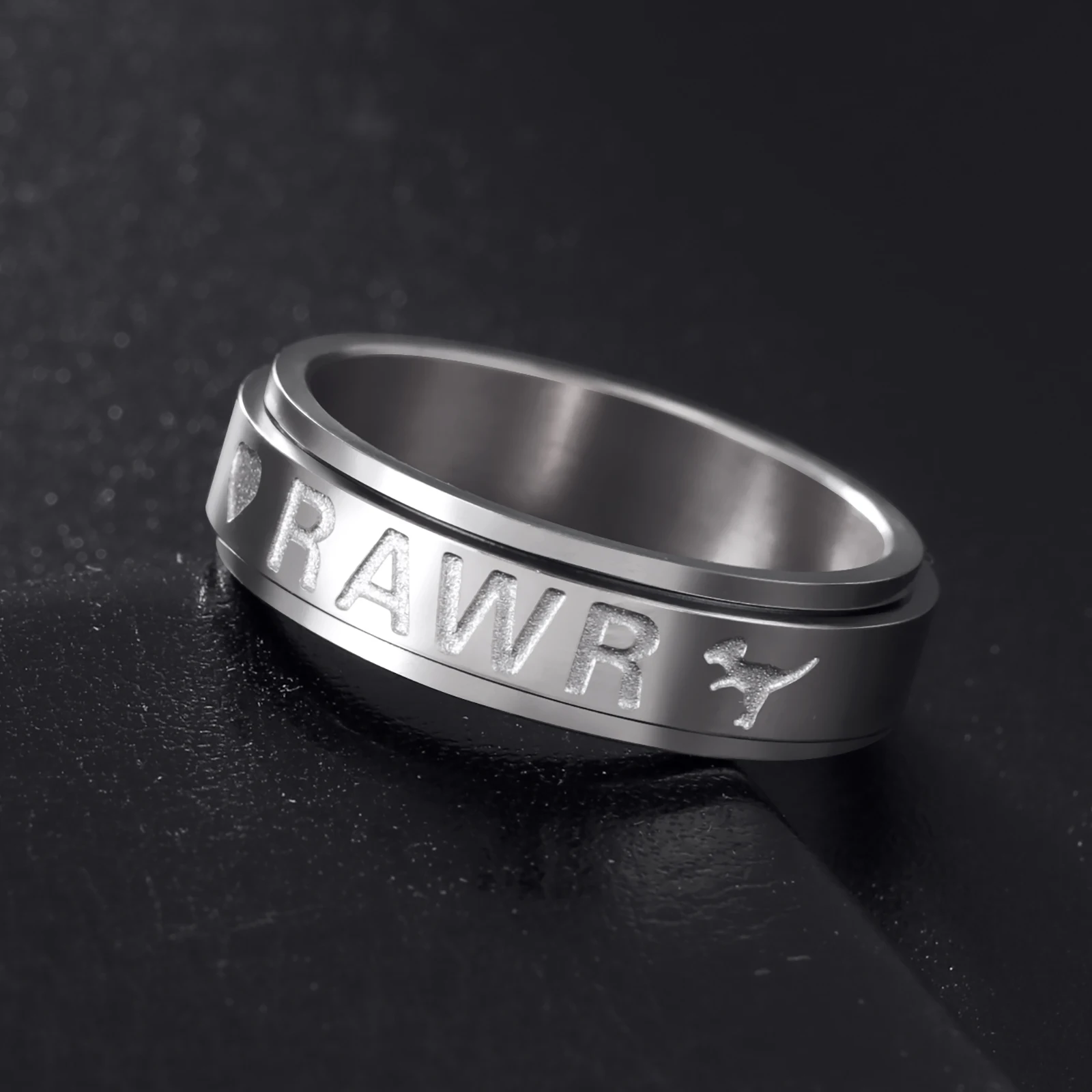 Skyrim Heart RAWR Dinosaur Rings Stainless Steel Anti Stress Spinning ...