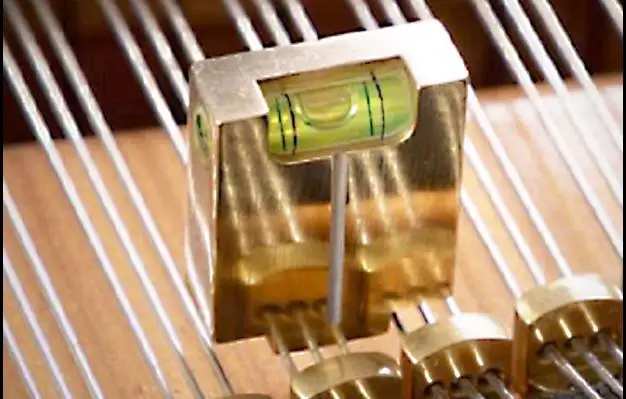 Grand-piano-string-level-platform-instrument-for-measuring-piano-string ...