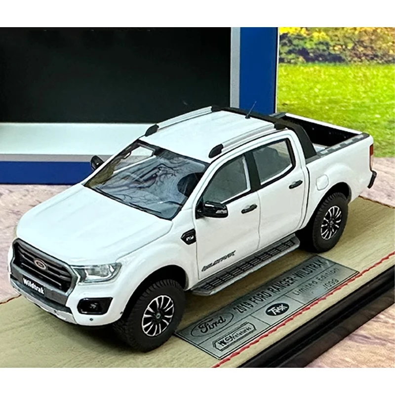 Diecast-1-43-Scale-Ford-Ranger-Pickup-Resin-Simulation-Car-Model ...