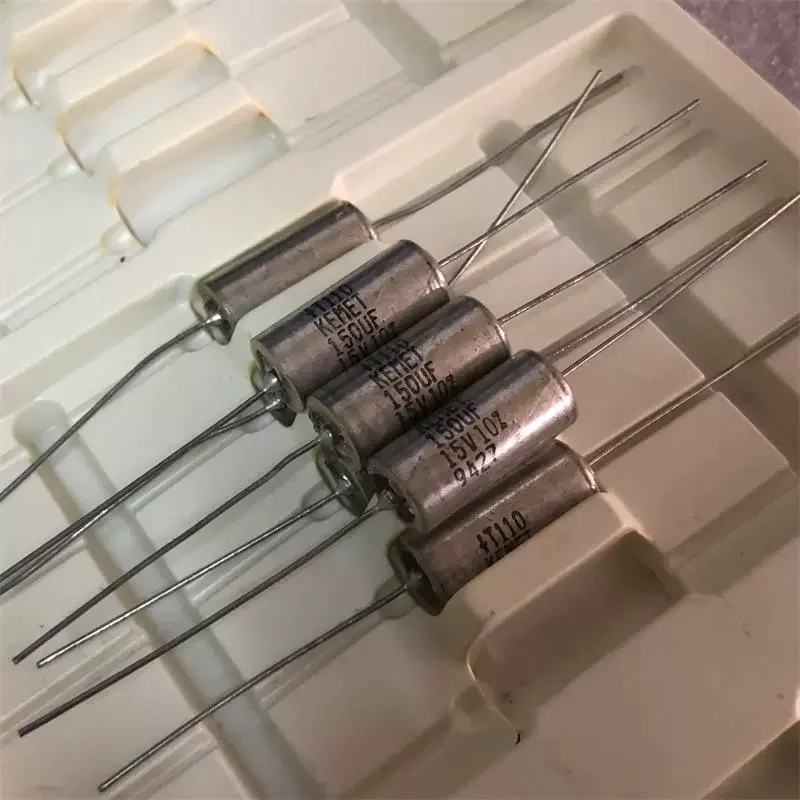 150uf-15v-Axial-Cathode-Tantalum-Electrolytic-Capacitor.jpg