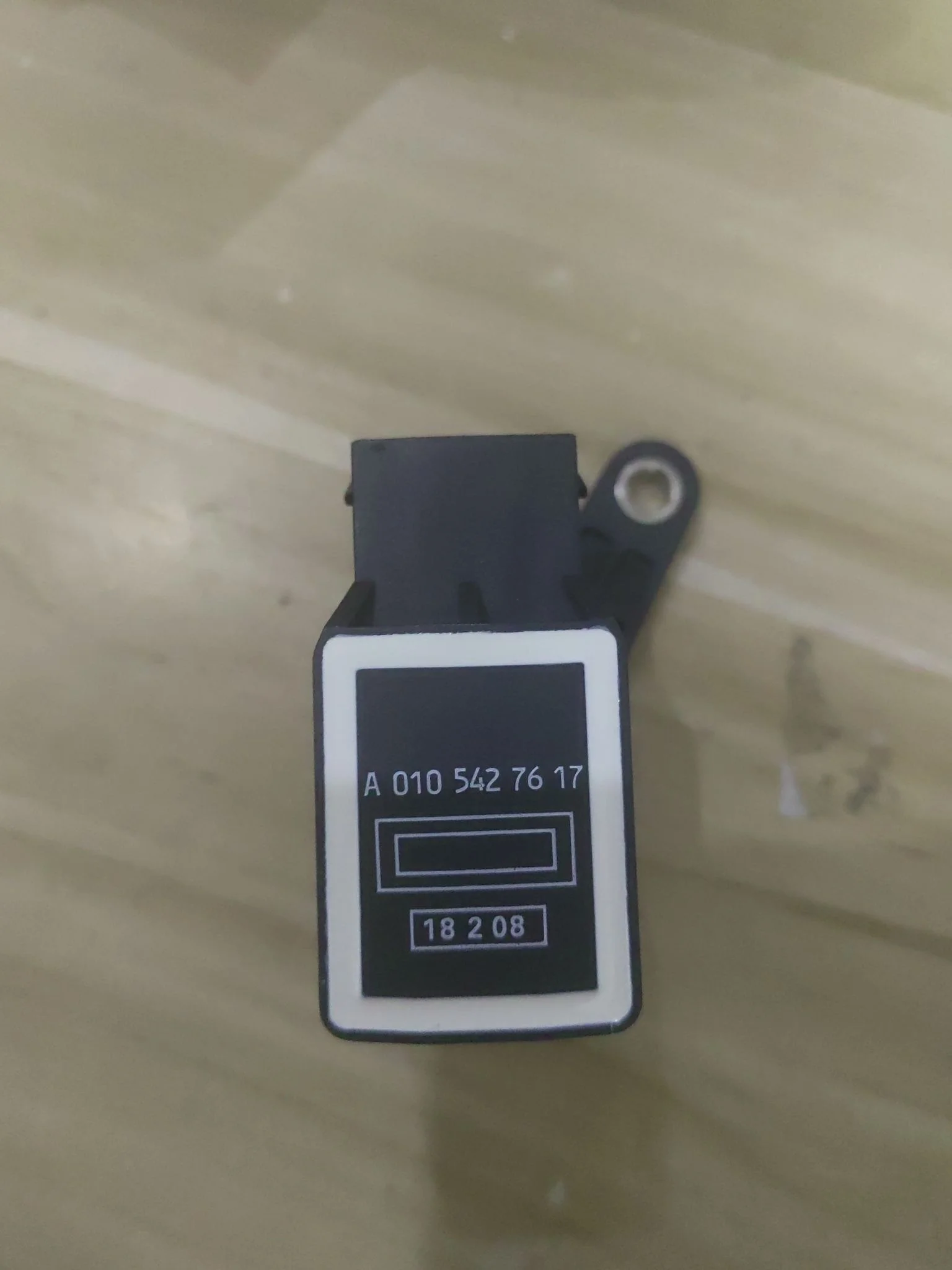 A0105427617-New-Suspension-Level-Sensor-For-MERCEDES-BENZ-W220-W211 ...