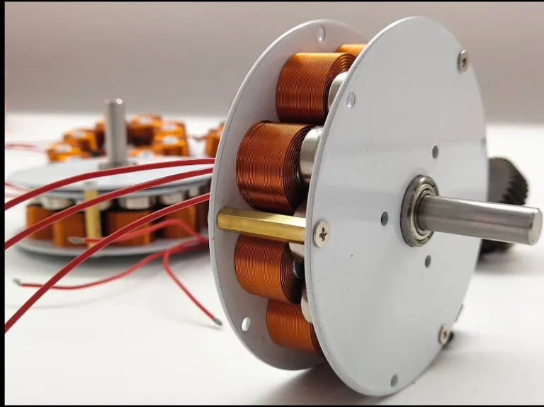 Micro-disc-type-iron-core-generator-three-phase-alternator-100-650rpm ...