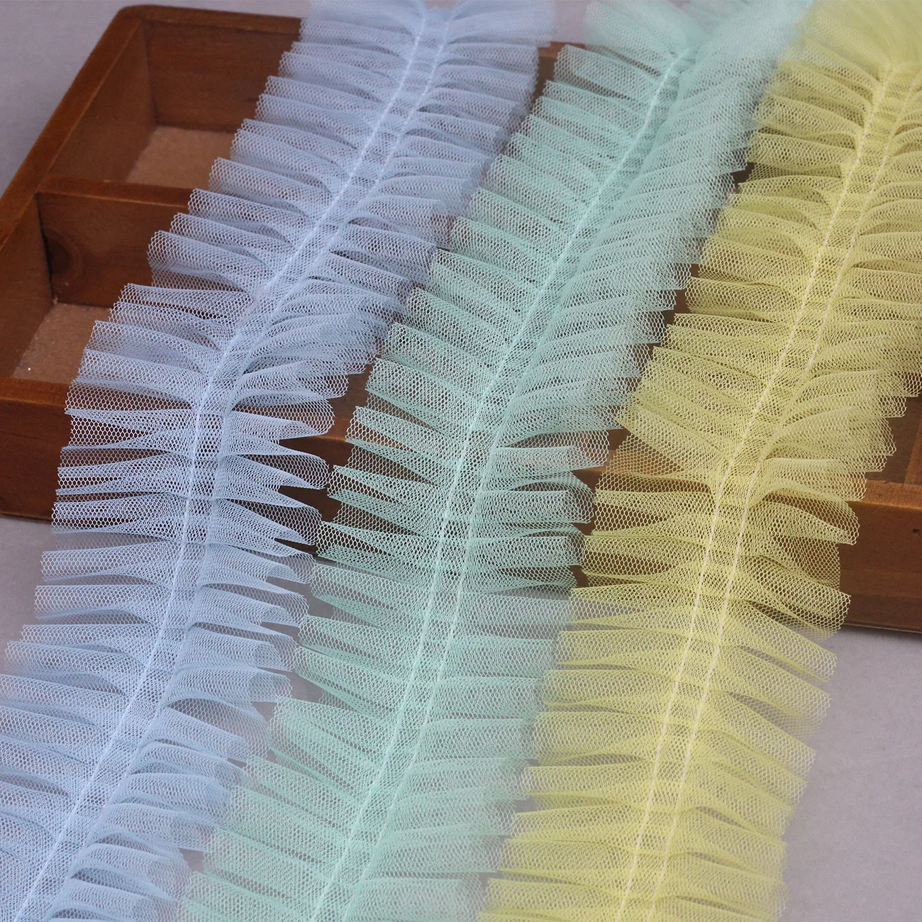 1M-Pleated-Tulle-Mesh-Lace-Fabric-Guipure-Supplies-6cm-Stack-Lace-Trim ...