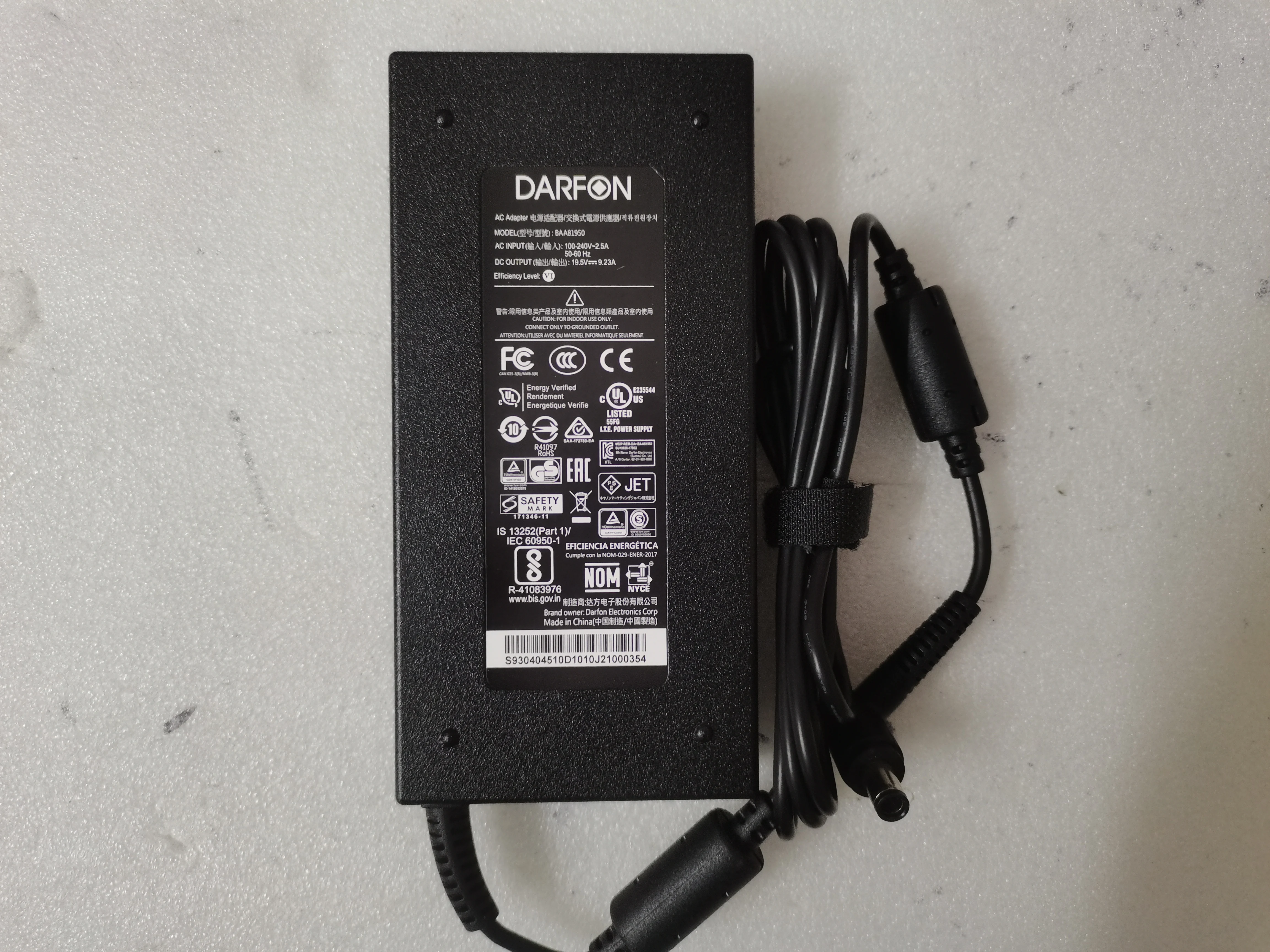 OEM-DARFON-19-5V-9-23A-180W-BAA81950-7-4mm-5-0mm-No-Pin-For-MSI.jpg