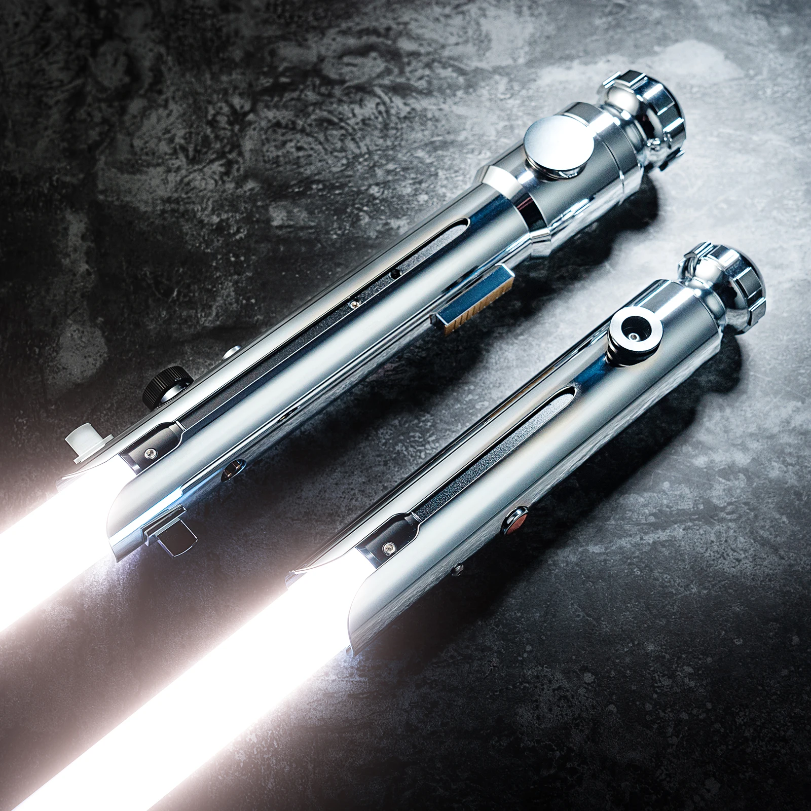 LGT-Saberstudio-Ahsoka-Lightsaber-Sensitive-Smooth-Swing-Lightsaber ...