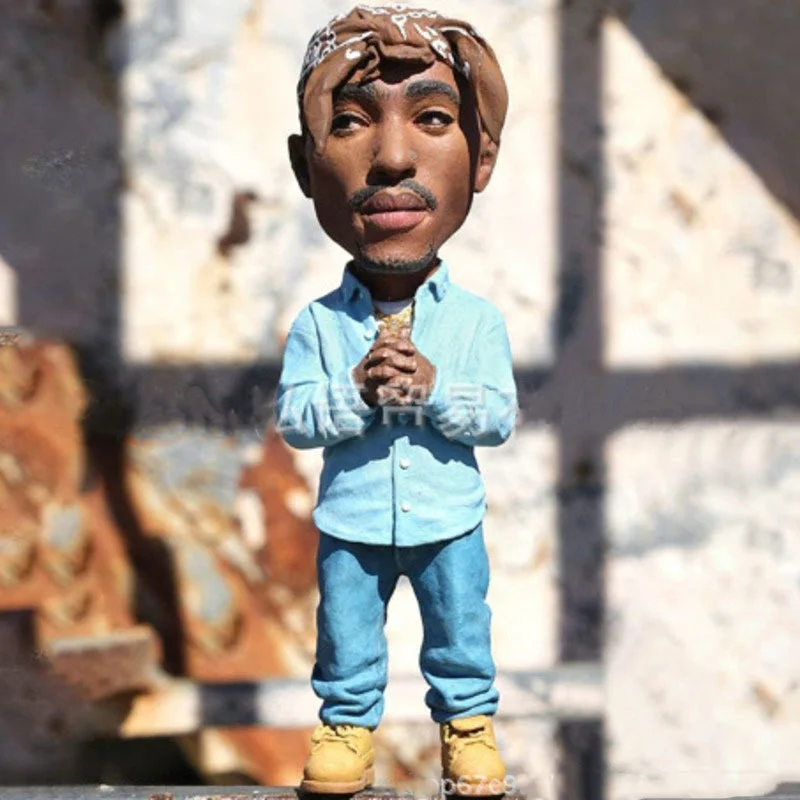 Tupac Statue