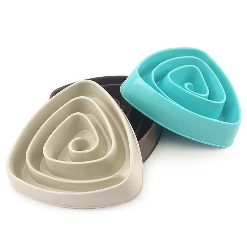 Triangular Dog Slow Eating Bowl | That's So Fetch!