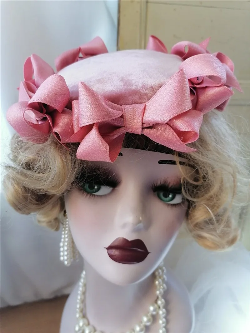 Medieval Ladies Hats