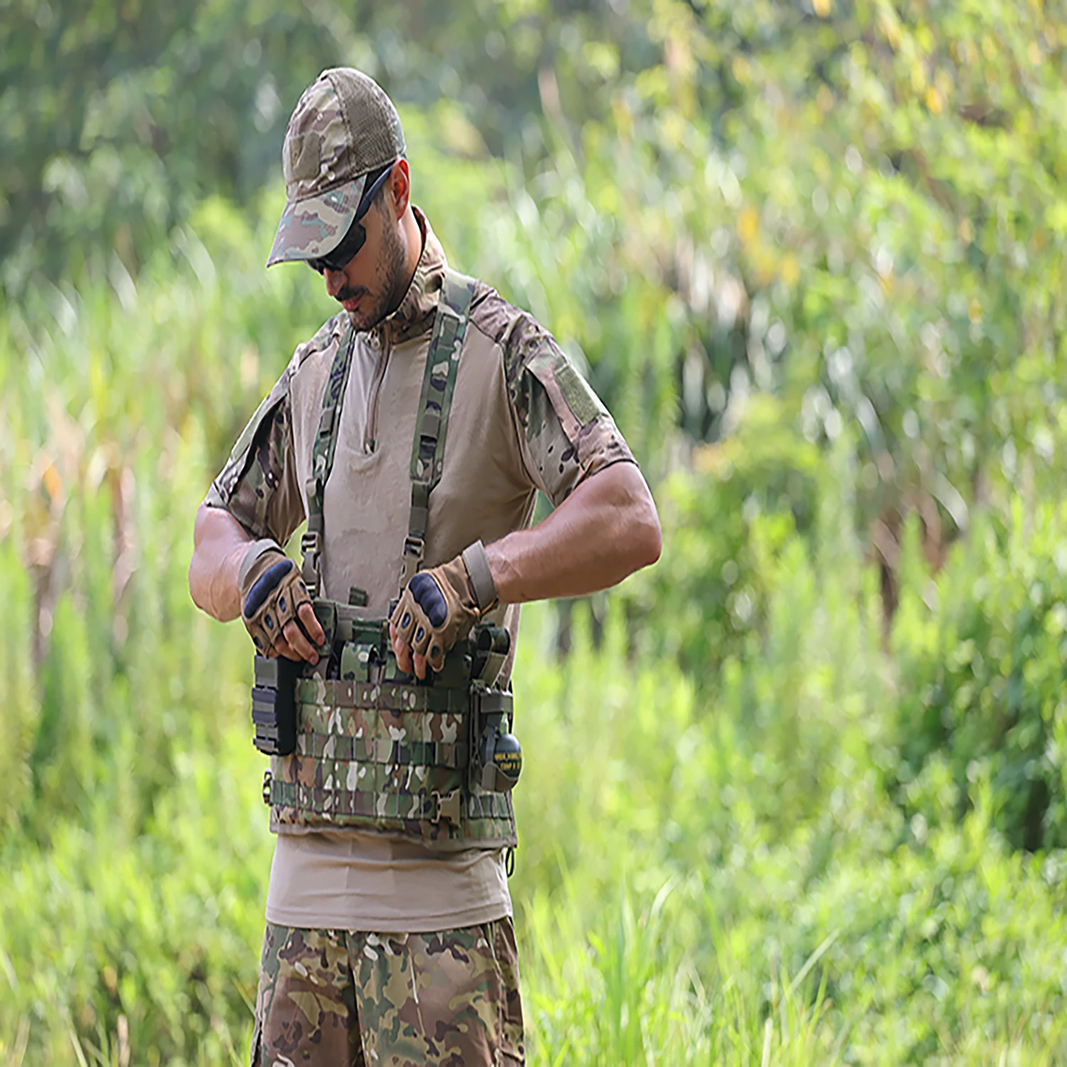 Military-Chest-Rig-MOLLE-II-Tactical-Assault-Panel-TAP-Vest-Army-Vest ...