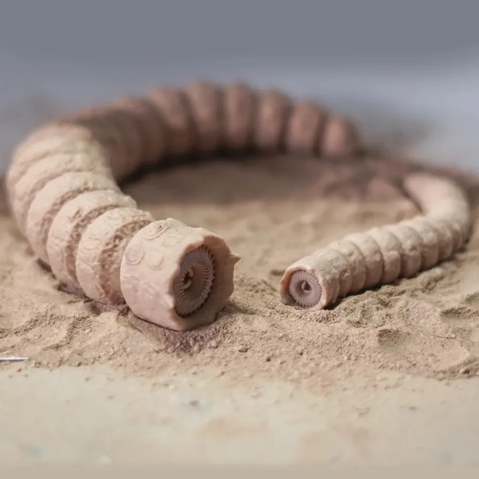 Desert cannibal models, sandworms, creative collection desktop ...
