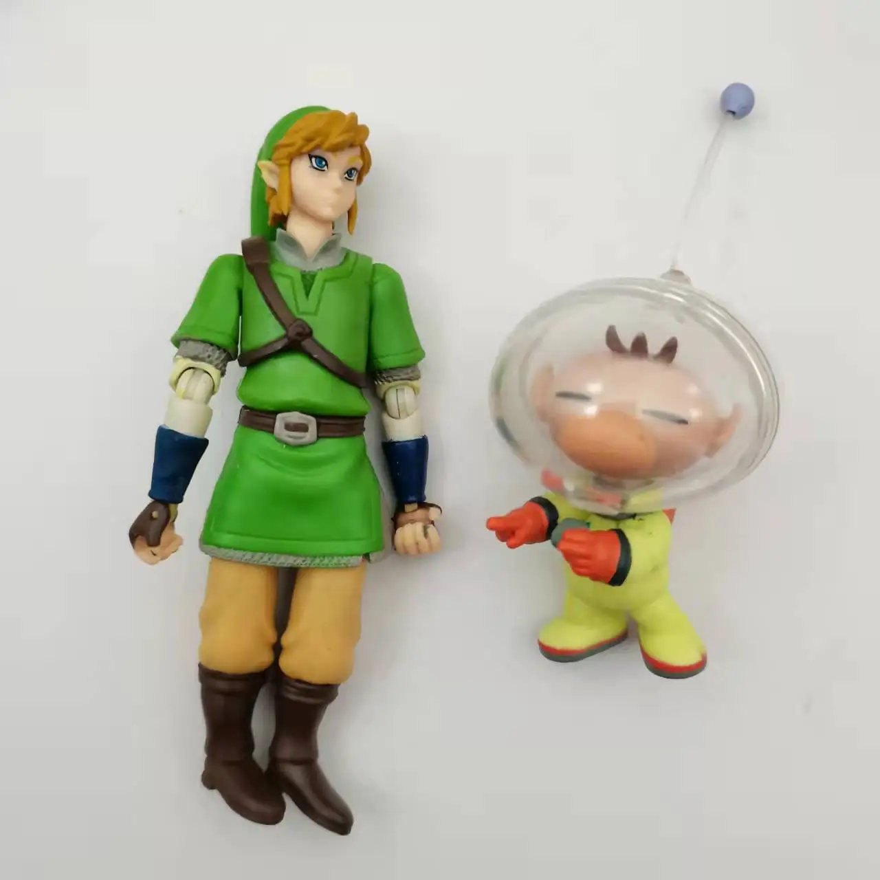 Olimar Pikmin Link Legends Games Action Figures Japan Model Original ...
