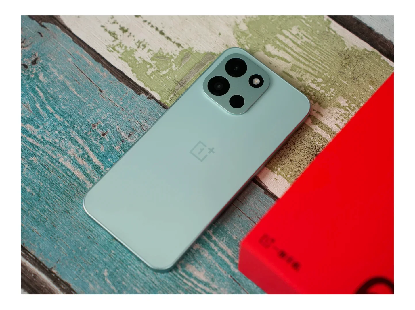 Stay Ahead with OnePlus TURBO 6: Snapdragon8S Gen4, 165HZ AMOLED ...