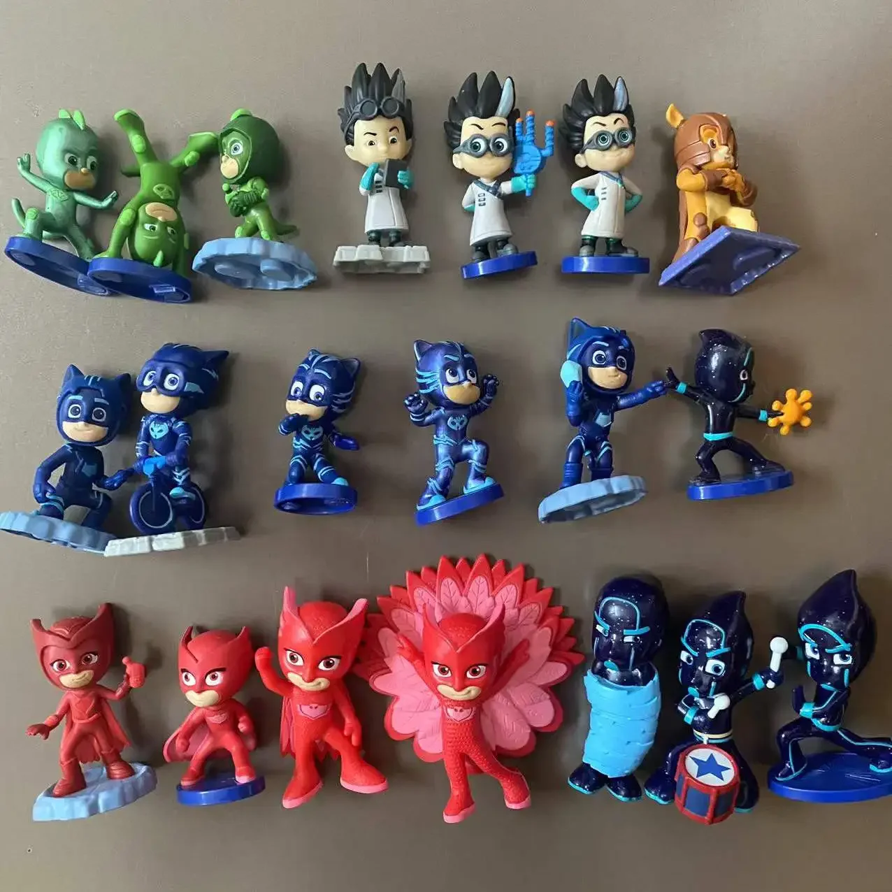 Little-Hero-In-Pajamas-Connor-Greg-Amaya-Romeo-Armadylan-Action-Figure ...