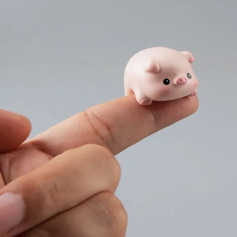 Computer-Screen-Monitor-Desktop-Dolls-Small-Ornaments-Home-Accessories ...