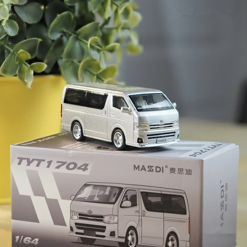 1/64 Toyota Hiace MPV Alloy Car Model Diecasts Metal Mini Vehicles Car ...
