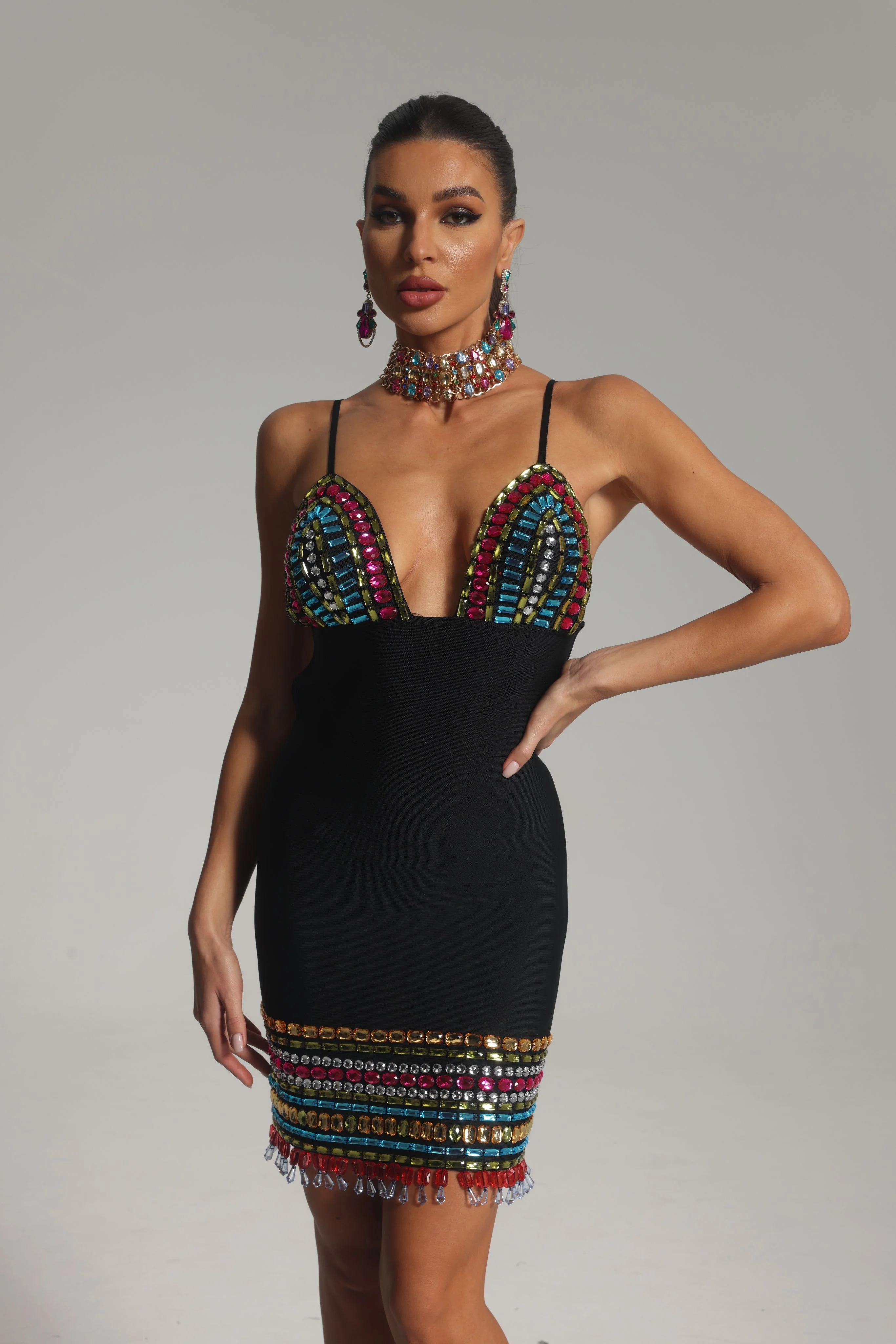 2024-New-Fashion-Women-Sleeveless-Sexy-Strap-V-Neck-Bodycon-Mini-Bandage-Dress-Big-Crystal ...