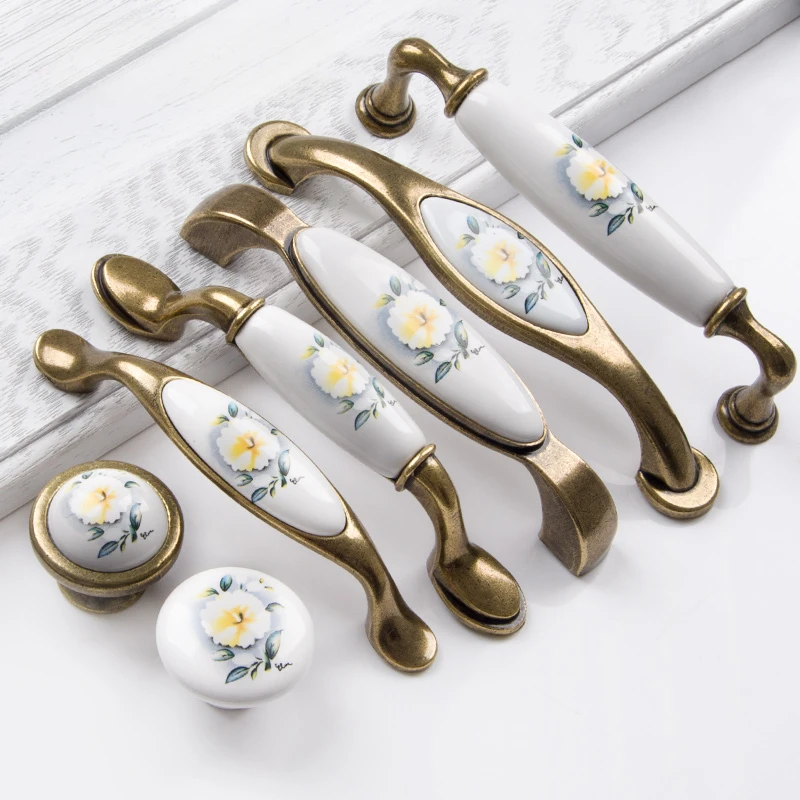 Qinggu Bronze Tea Flower Countryside Ceramic Handle European Antique ...