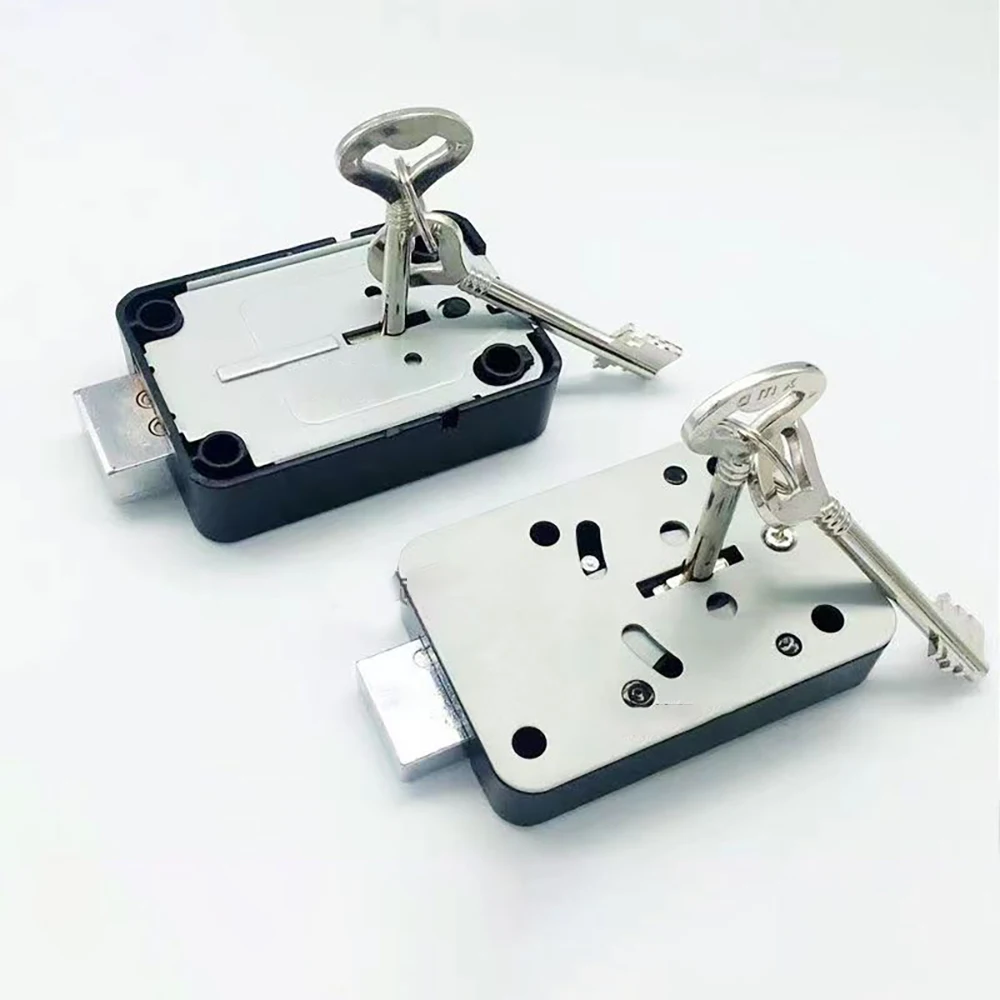 Vault-Door-Lock-Double-Lock-Bank-Management-Lock-Lock-Double-Key ...